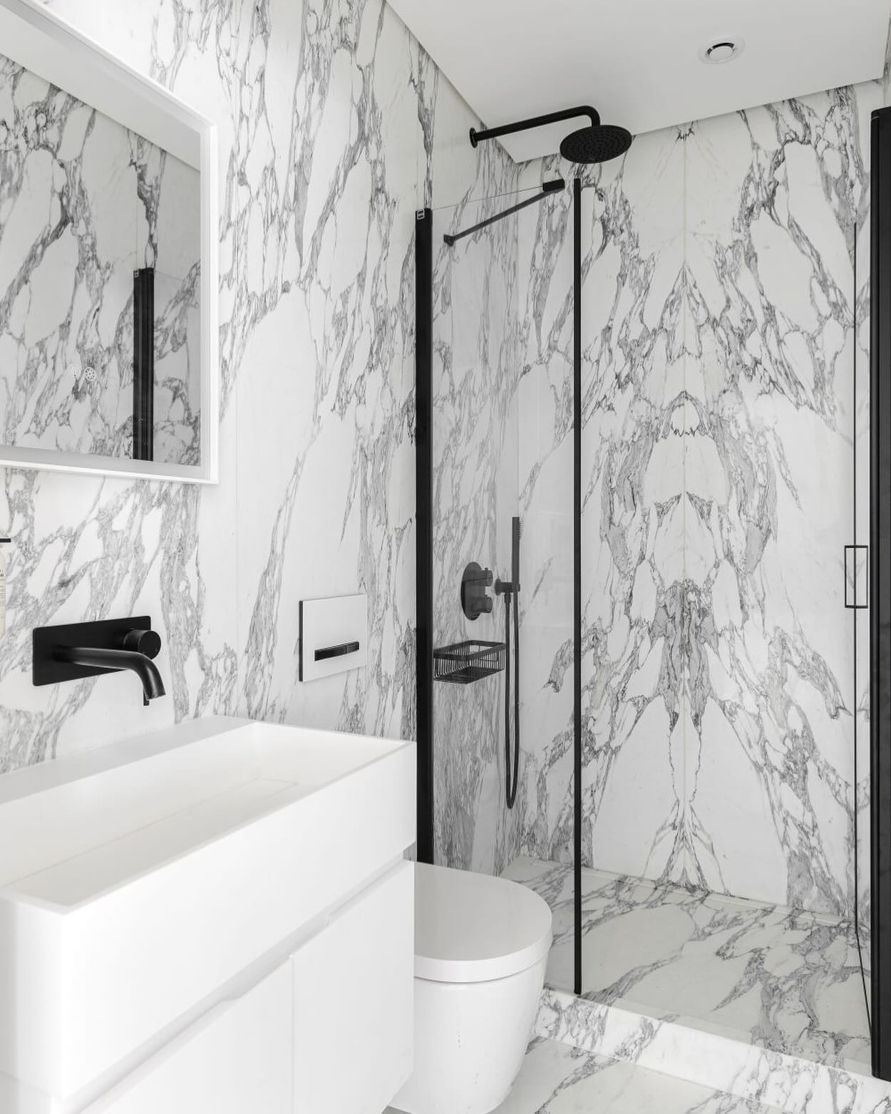 27 Stunning Marble Bathroom Ideas to Transform Your Space into a ...