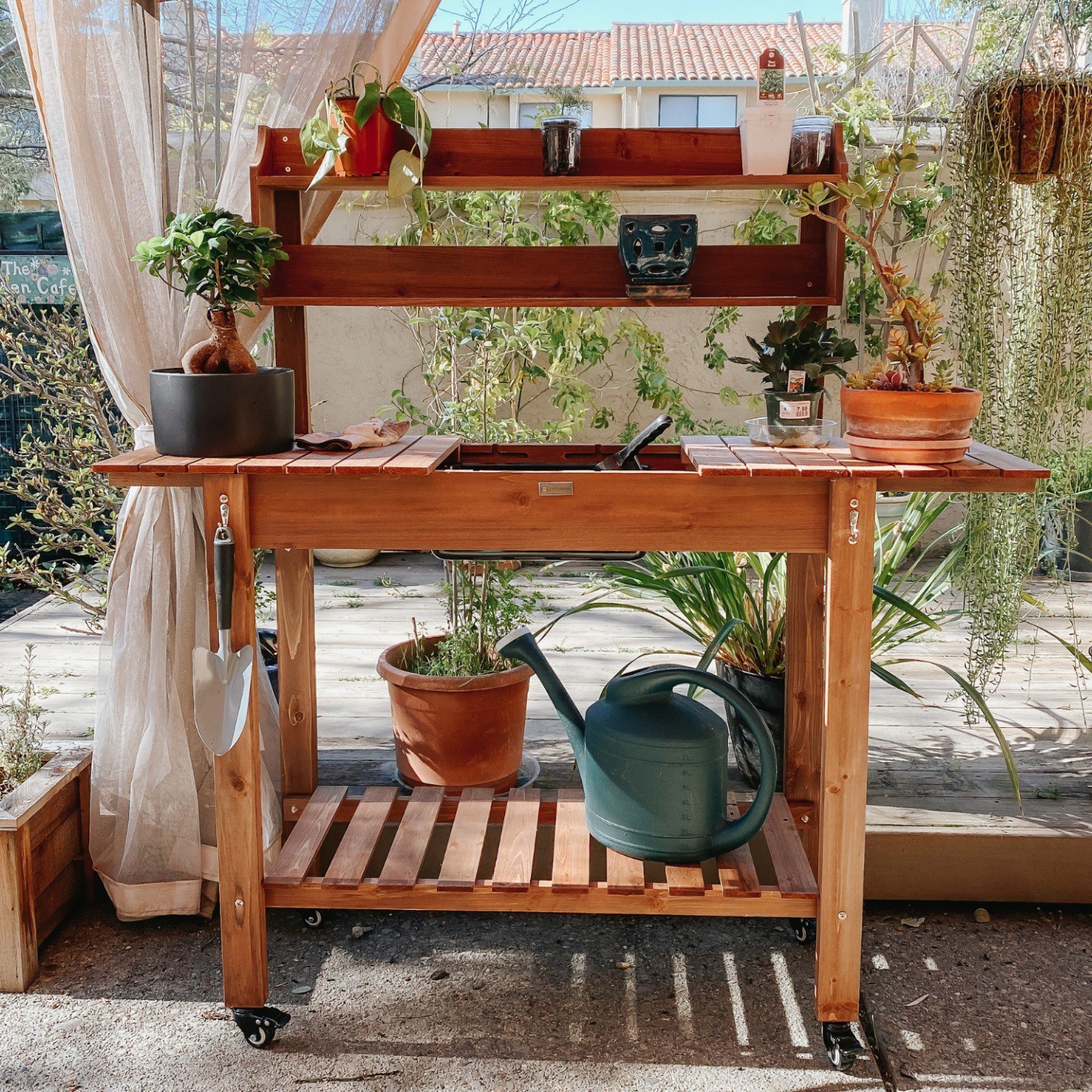 31 Potting Bench Ideas: Creative and Practical Solutions for Your ...