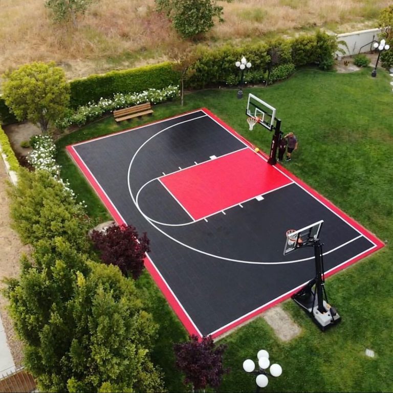 32 Backyard Basketball Court Ideas to Transform Your Outdoor Space ...