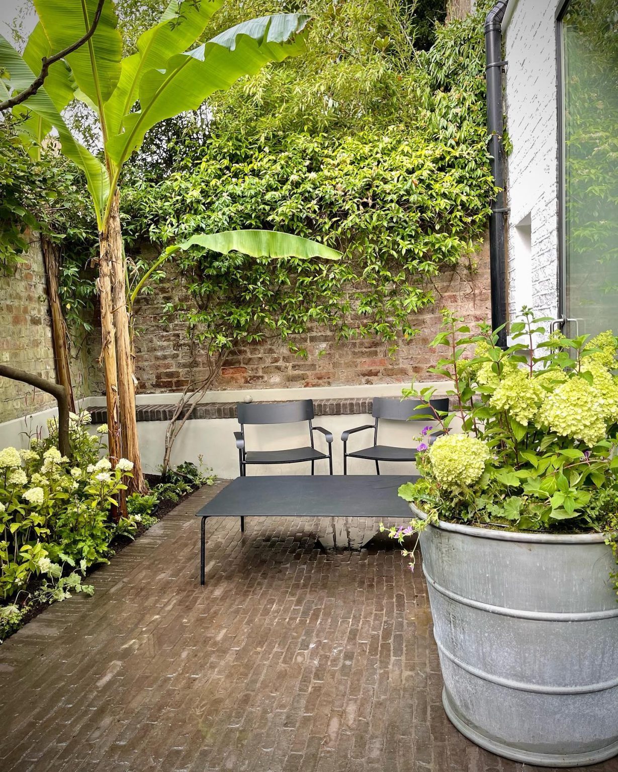 29 Garden Ideas for Small Spaces: Transform Your Tiny Backyard into a ...