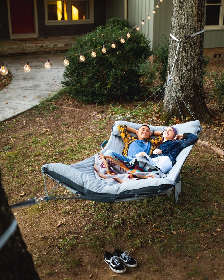25 Backyard Hammock Ideas for Creating a Cozy and Stylish Outdoor ...