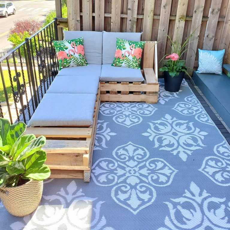 31 Creative Outdoor Pallet Projects to Transform Your Garden and Patio ...