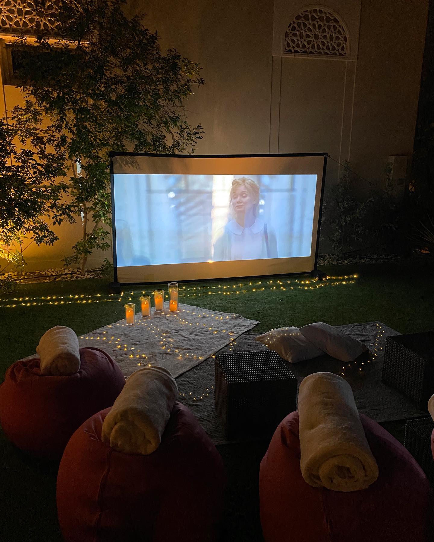 28 Outdoor Cinema Ideas for a Magical Movie Night Under the Stars ...