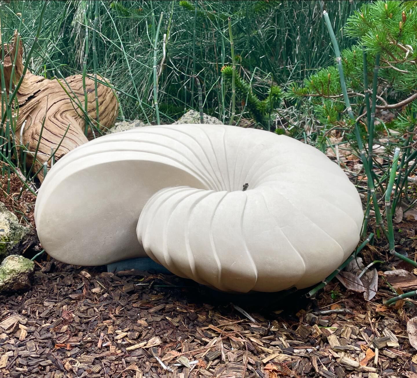 29 Garden Sculpture Ideas: Creative, Modern, and Zen Inspirations for ...