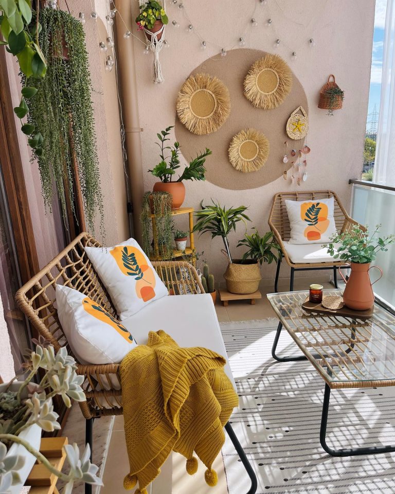 35 Stunning Balcony Decor Ideas to Transform Your Outdoor Space - placeideal.com
