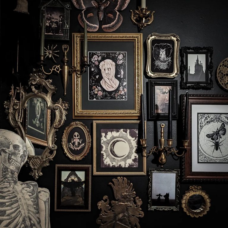 35 Gothic Decor Ideas to Transform Your Home into a Dark and Elegant ...
