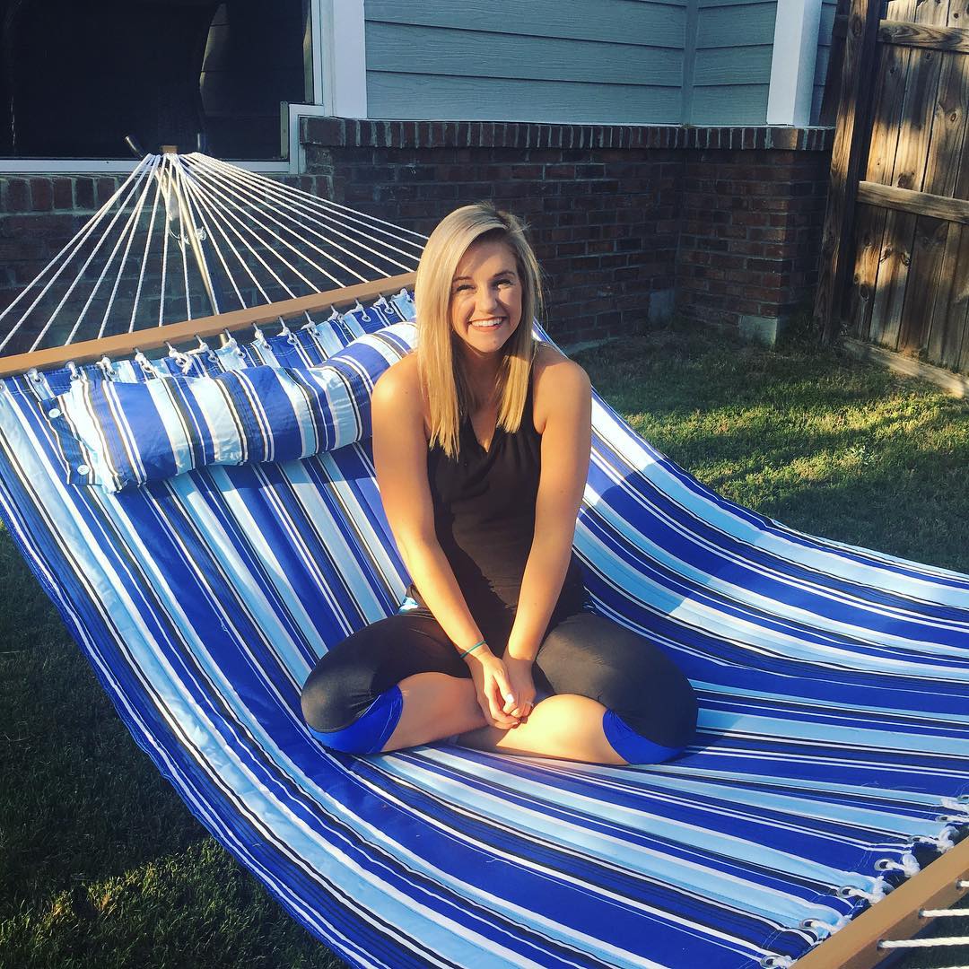 25 Backyard Hammock Ideas for Creating a Cozy and Stylish Outdoor ...