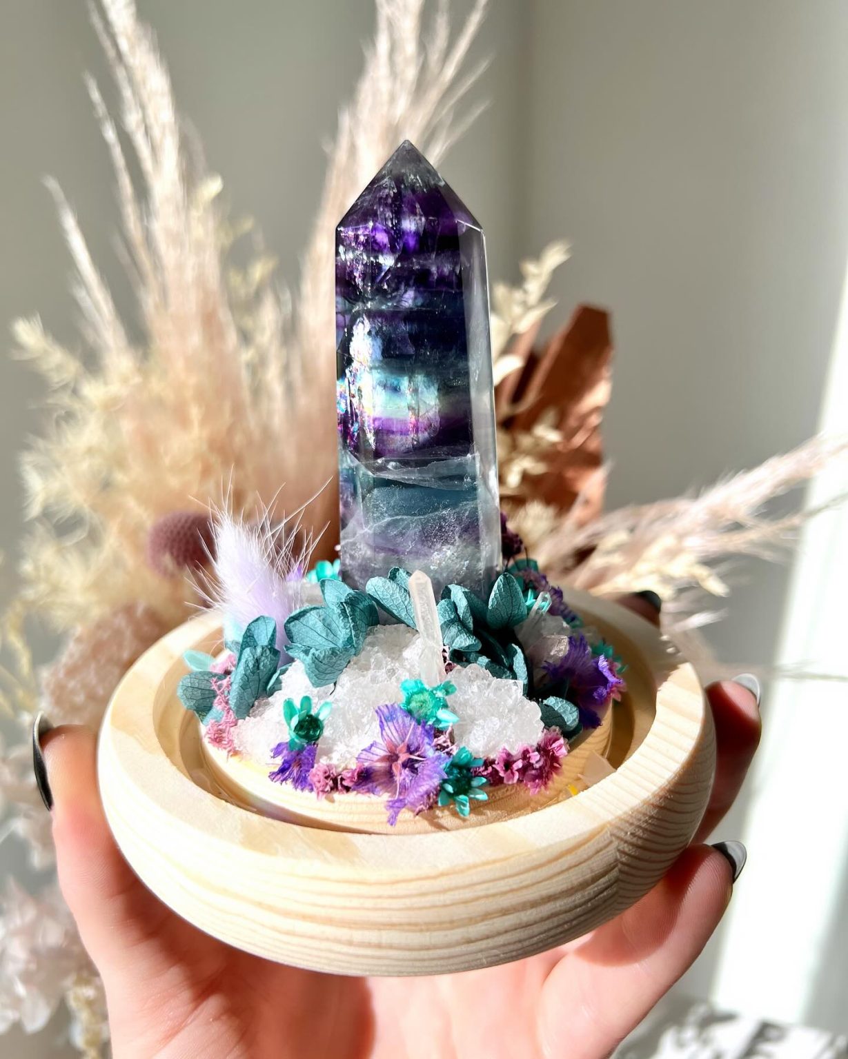 25 Crystal Decor Ideas to Transform Your Home with Elegance and Healing ...