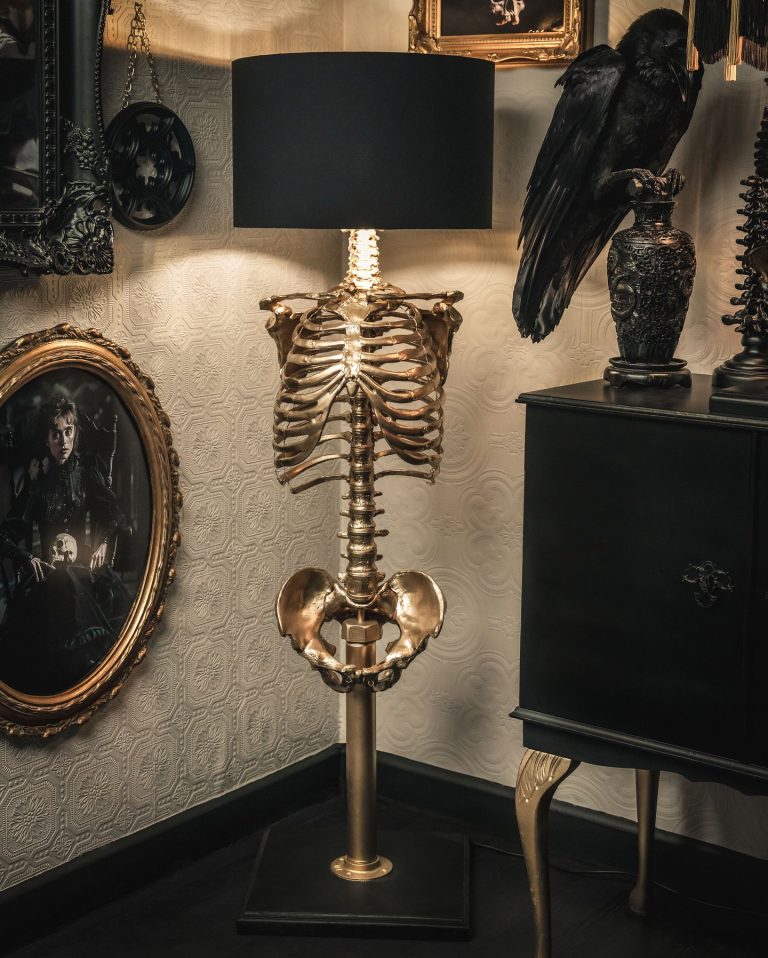 35 Gothic Decor Ideas to Transform Your Home into a Dark and Elegant ...