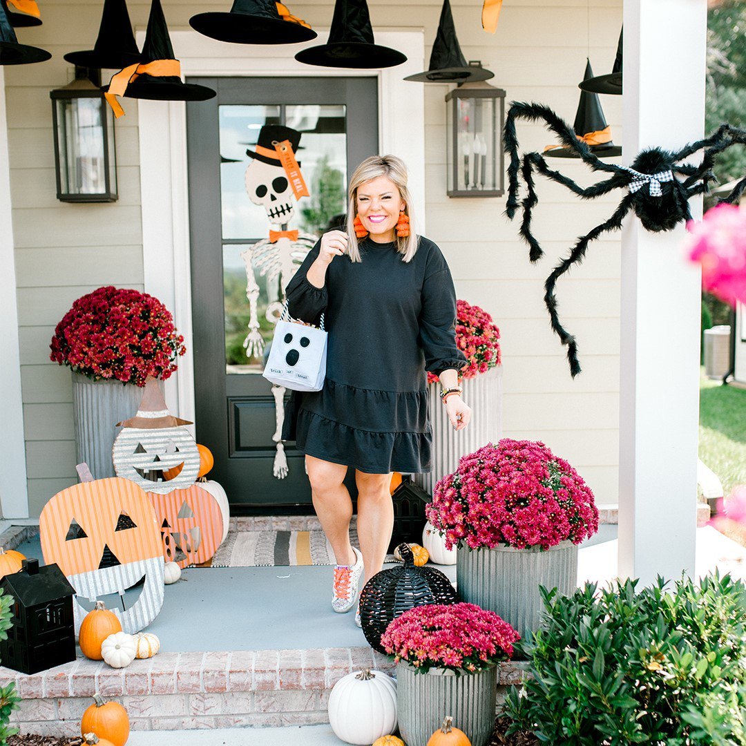 31 Halloween Door Decorations: Transform Your Home with These Spooky ...