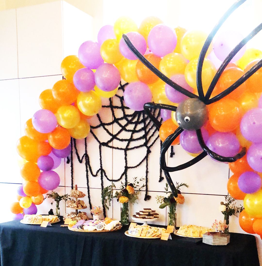32 Halloween Spider Decorations: Creepy, Creative and Fun Ideas for ...