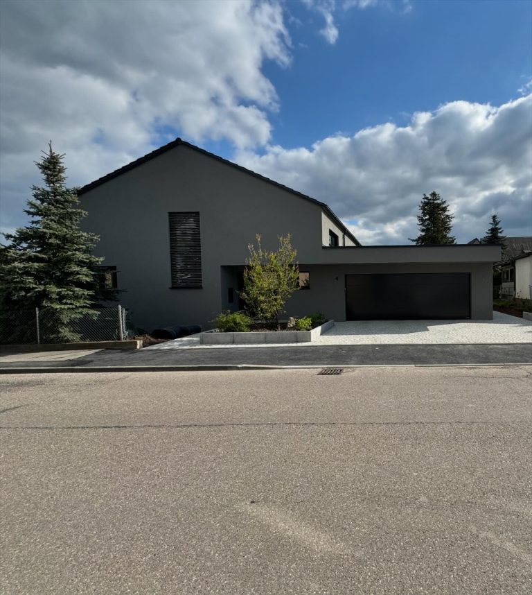 26 Stunning Grey Exterior House Designs That Will Transform Your Home ...