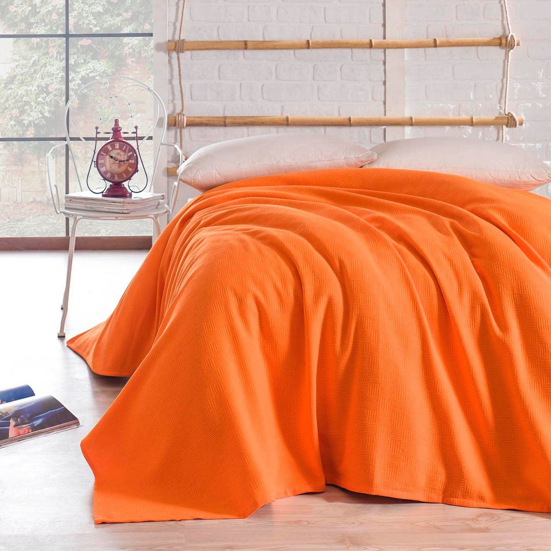 23 Orange Bedroom Ideas to Transform Your Space into a Cozy and Vibrant ...