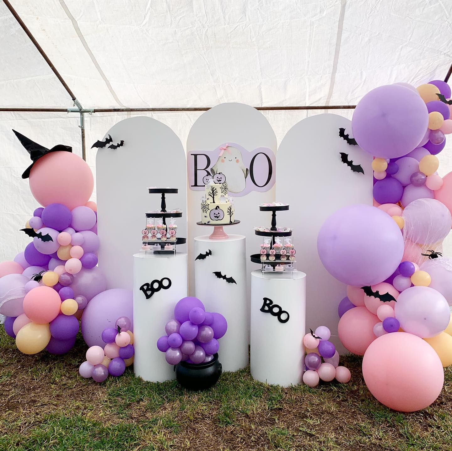 31 Halloween Baby Shower Ideas: Cute and Spooky Decorations for Boys ...