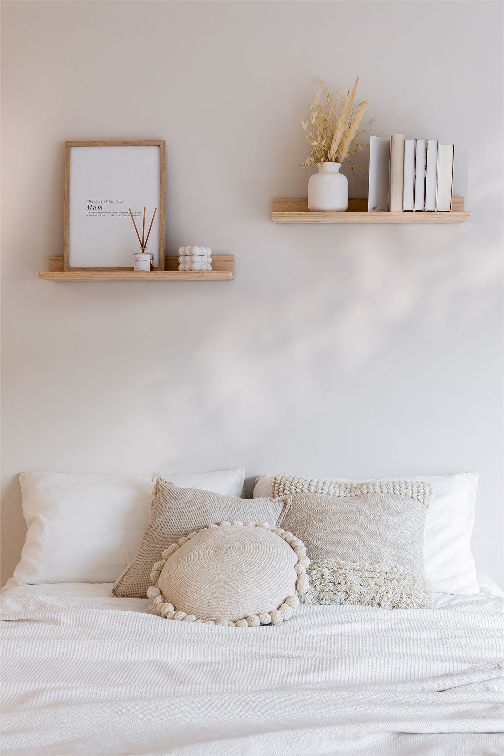 25 Wall Shelves Bedroom Ideas to Transform Your Space - placeideal.com