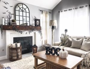 32 Halloween Living Room Decor Ideas for a Spooky and Cozy Home ...