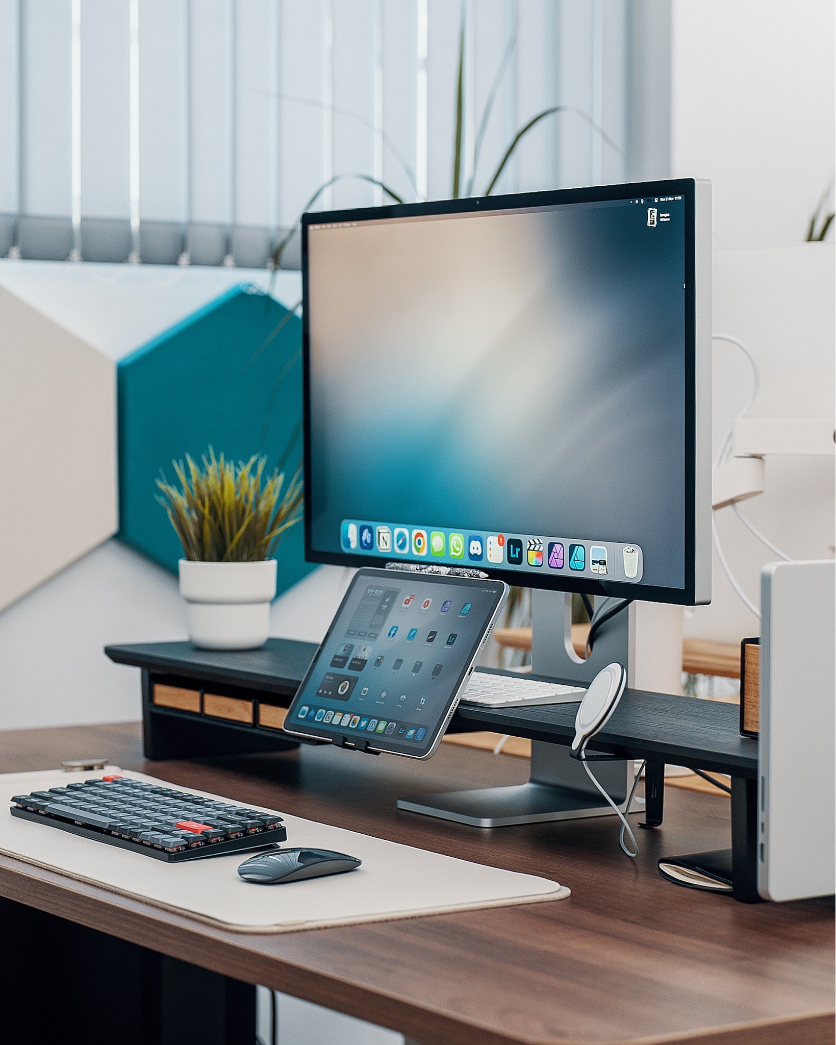 32 Desk Organization Ideas: Create a Functional and Aesthetic Workspace ...
