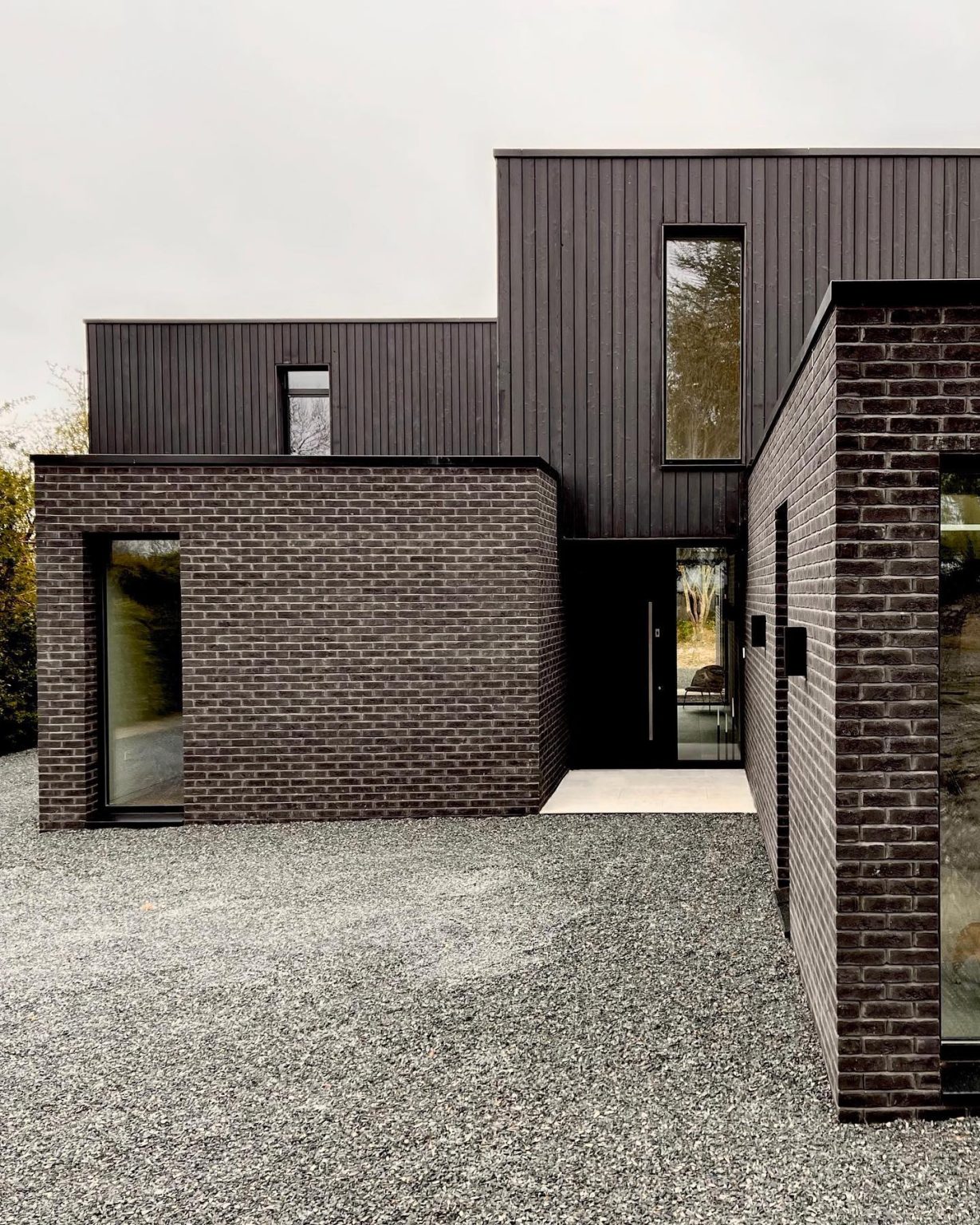 26 Stunning Grey Exterior House Designs That Will Transform Your Home ...