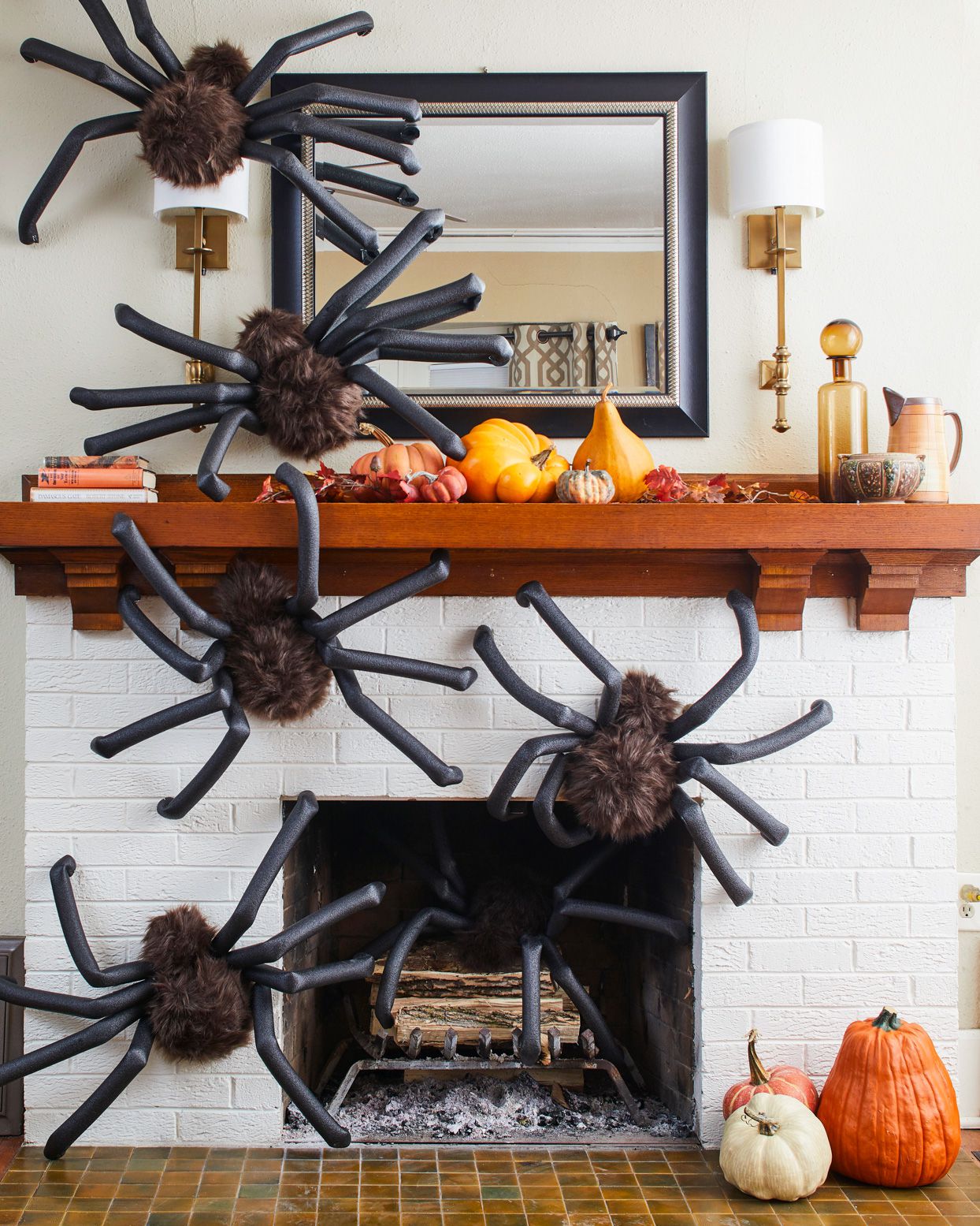 32 Halloween Spider Decorations: Creepy, Creative and Fun Ideas for ...
