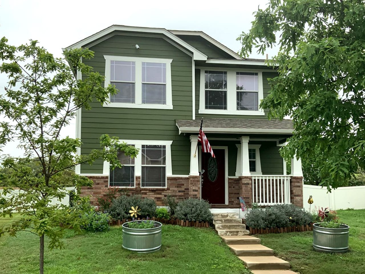 31 Green Home Exterior Ideas: Stunning Paint Colors to Transform Your ...