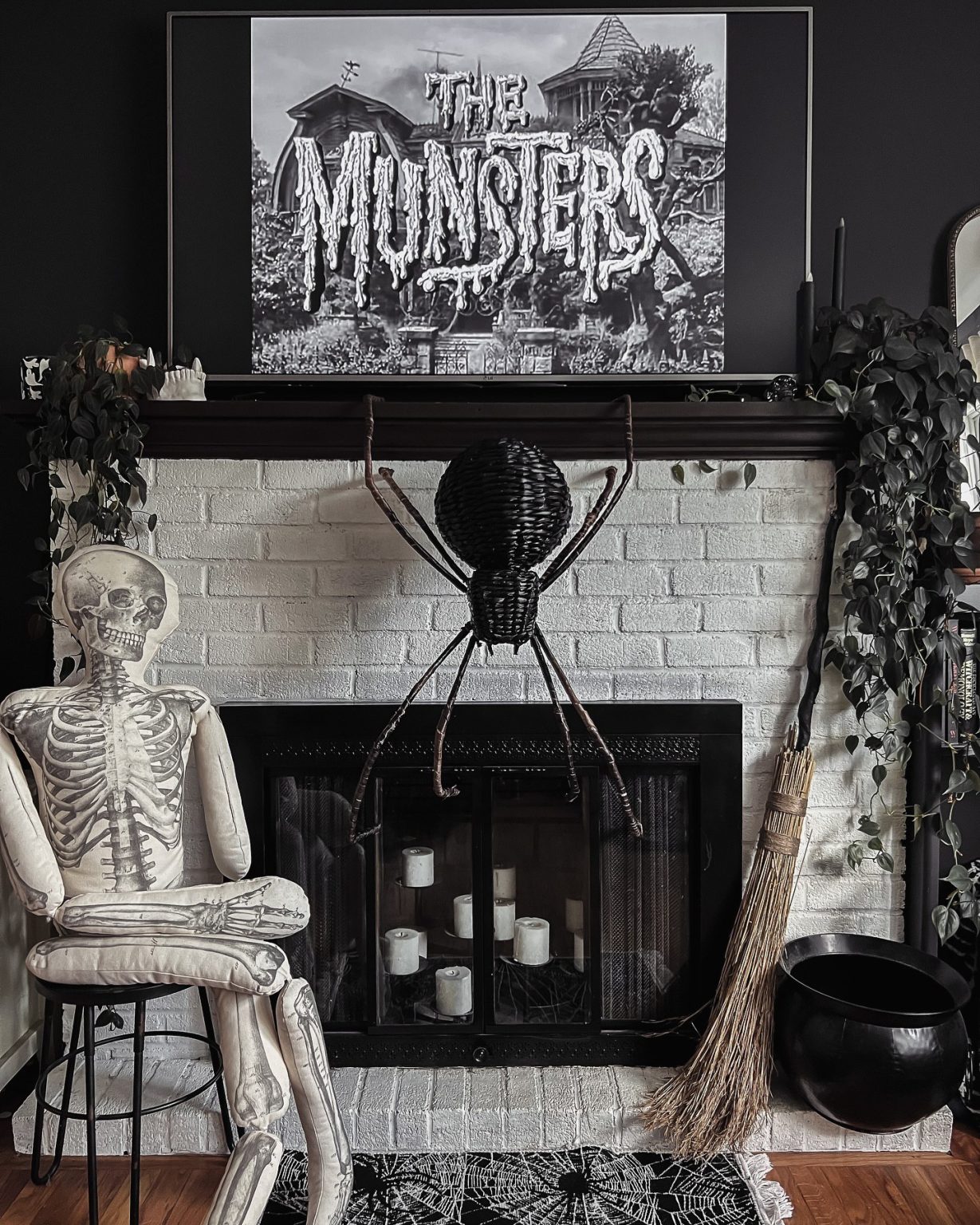 32 Halloween Spider Decorations: Creepy, Creative and Fun Ideas for ...