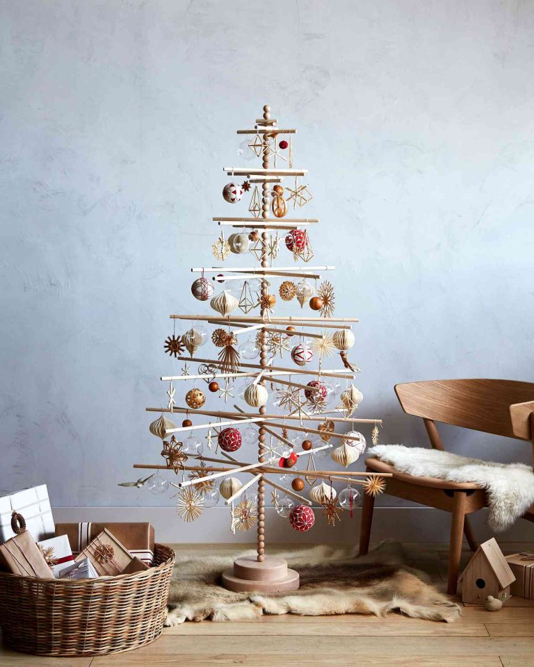 26 Alternative Christmas Tree Ideas to Elevate Your Holiday Decor ...