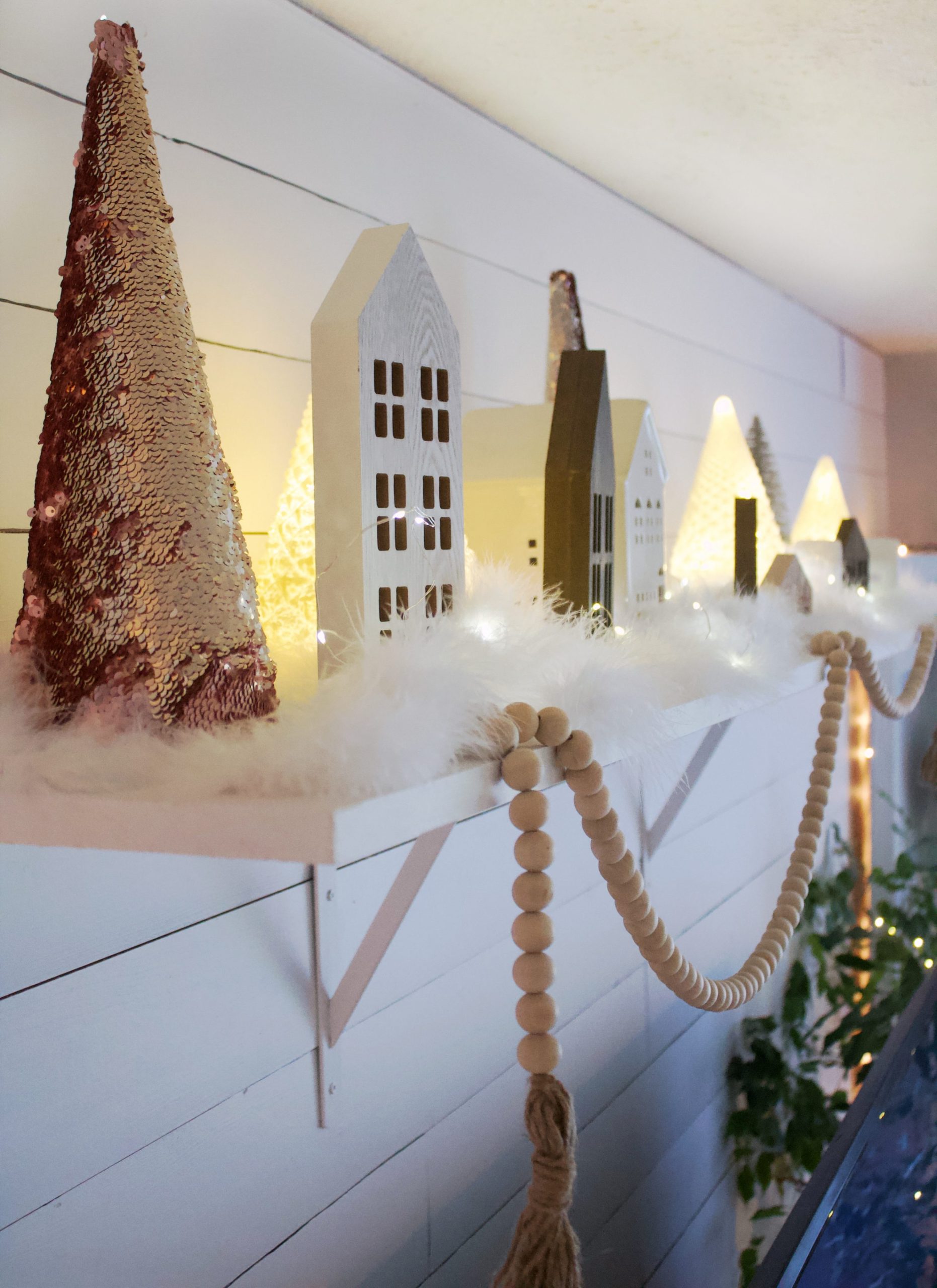 25 Christmas Shelf Decor Ideas to Transform Your Home into a Festive ...
