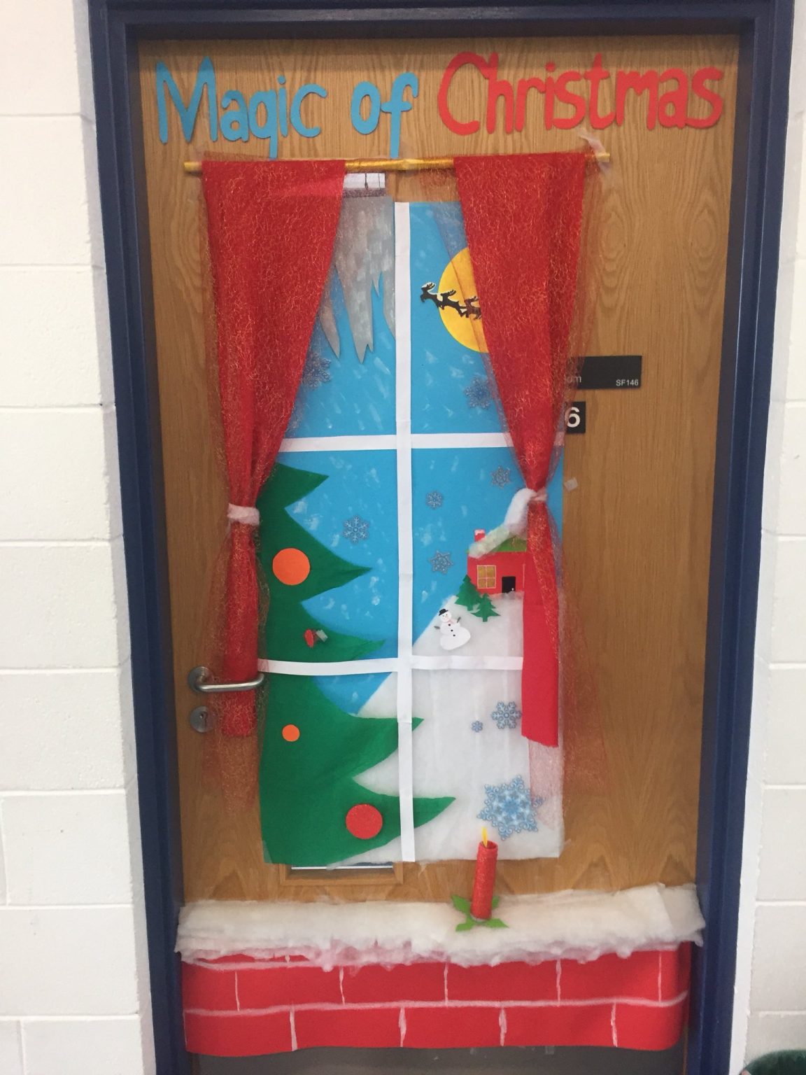 31 Christmas Classroom Door Ideas: Creative and Fun Ways to Deck the ...