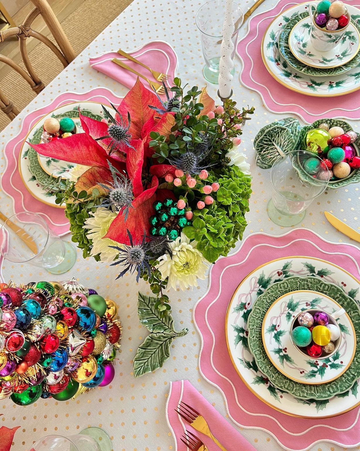 33 Christmas Table Decor Ideas for 2025: Elegant, Festive, and DIY ...