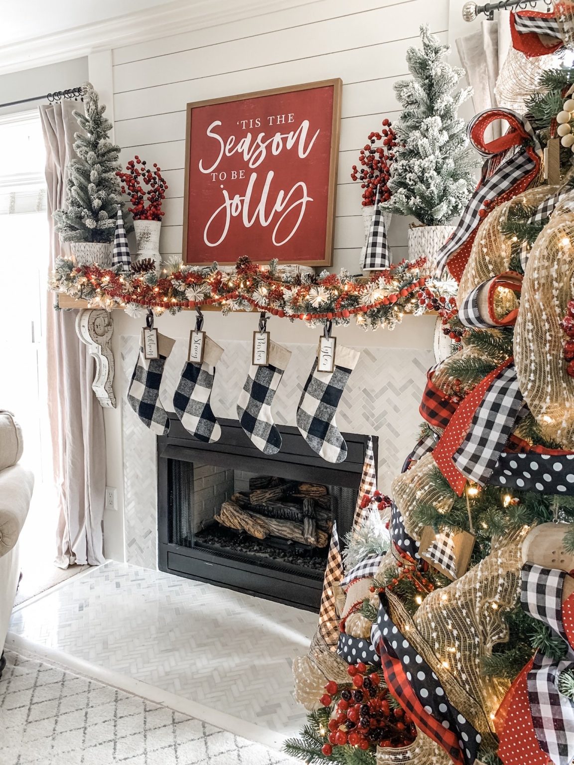 24 Buffalo Check Christmas Decor Ideas: Cozy and Stylish Ways to ...