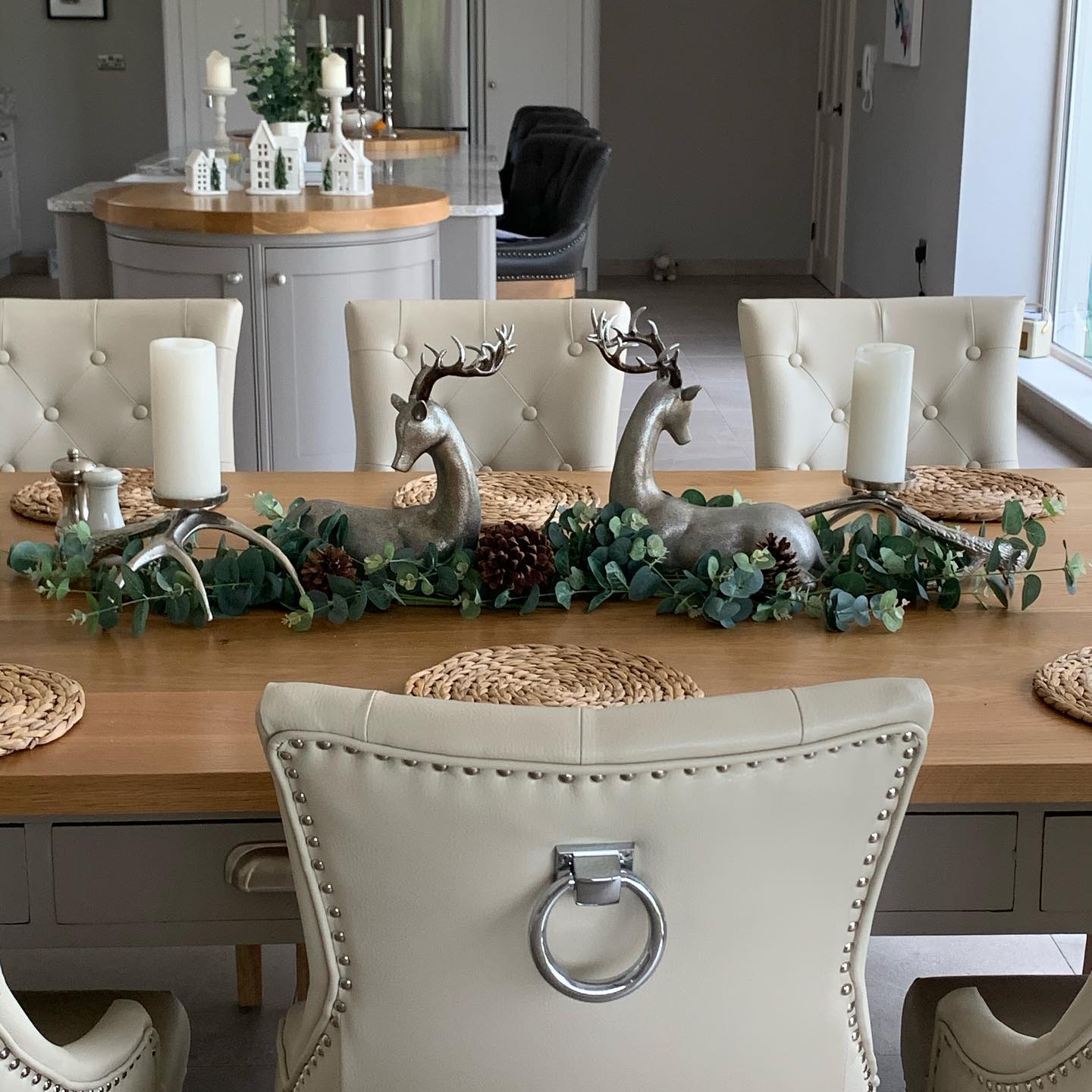 35 Winter Table Decor Ideas to Transform Your Home with Rustic, Cozy ...