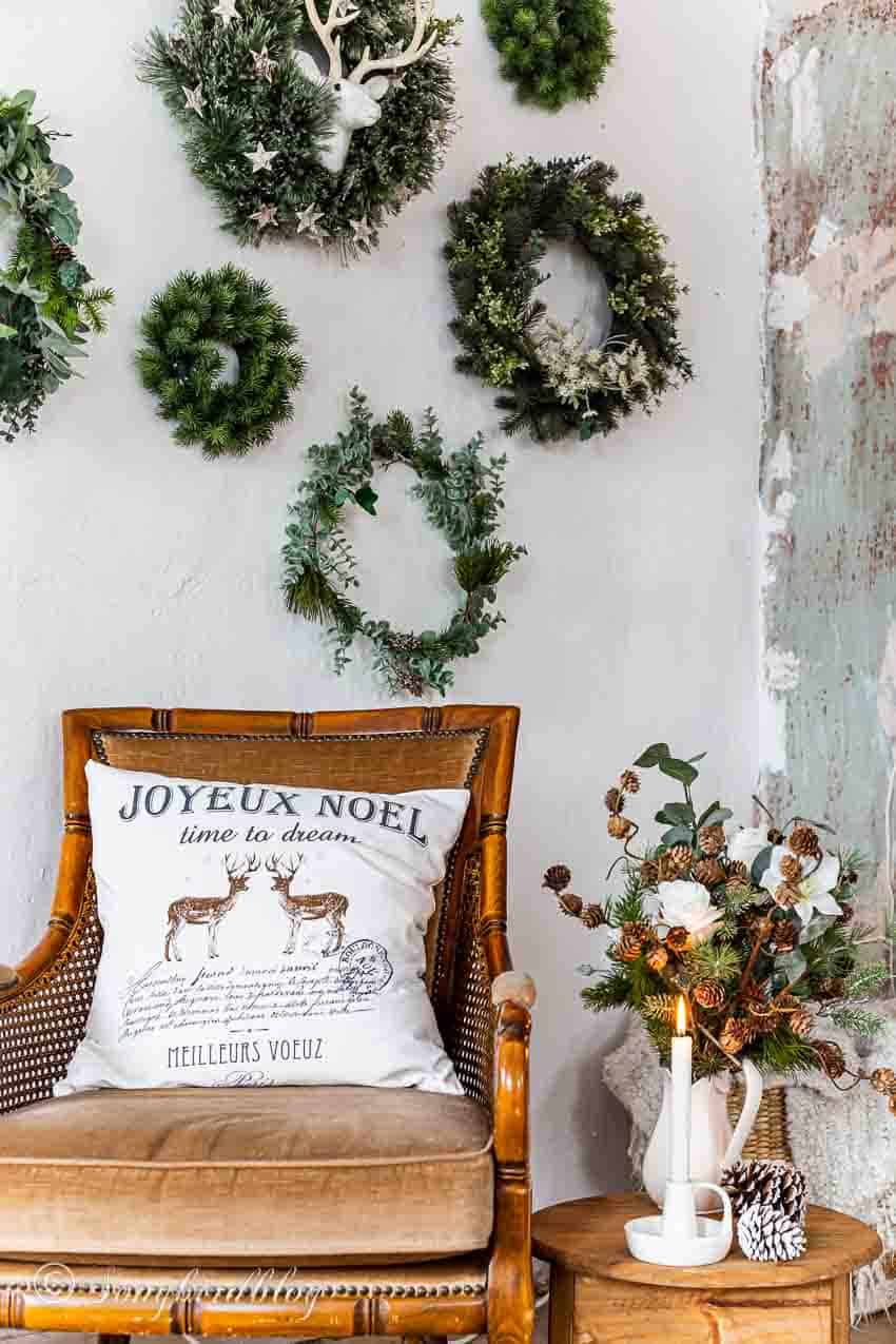 28 Christmas Wall Decor Ideas That Will Transform Your Home for the ...