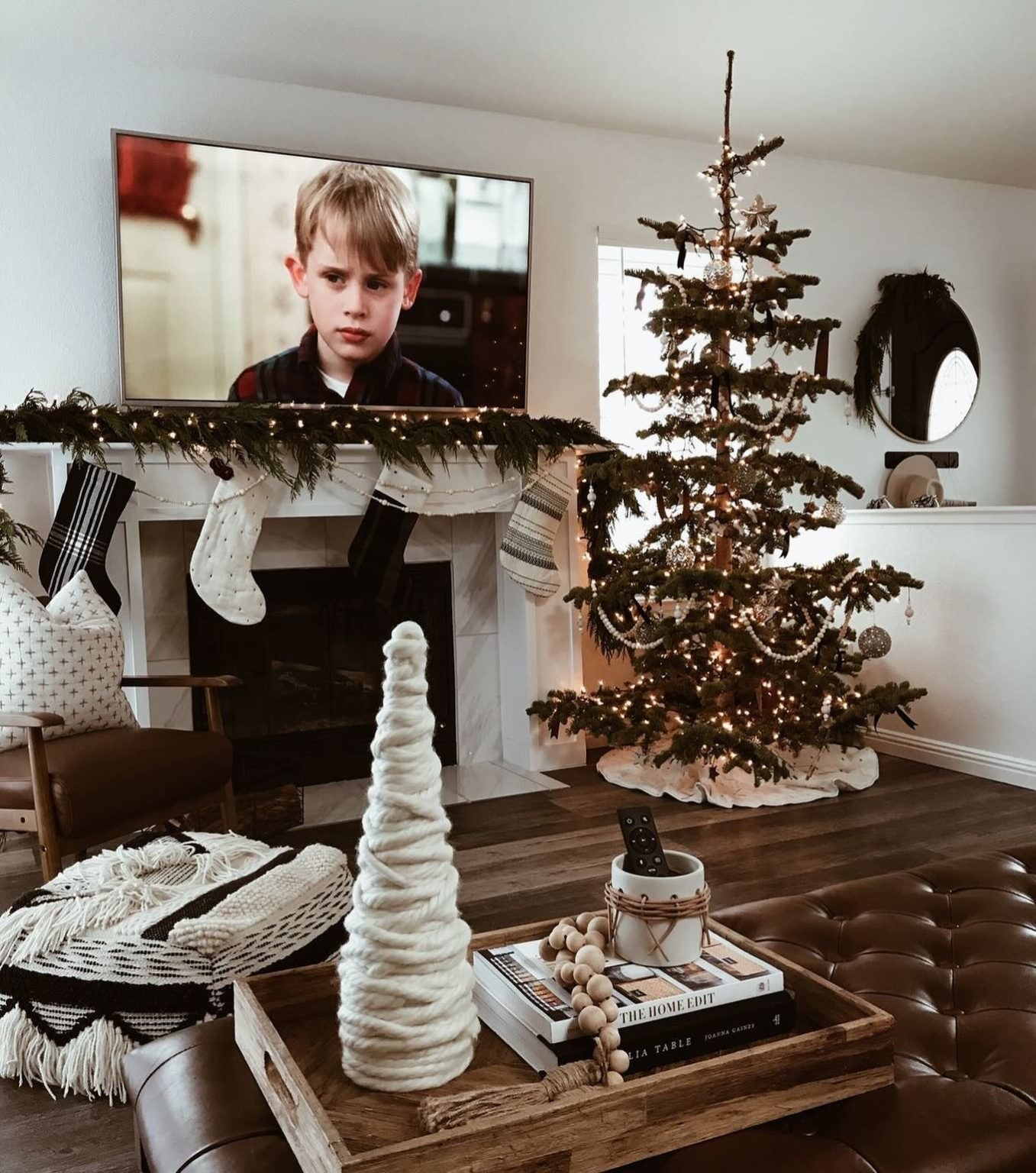 23 Christmas Decor Trends 2025: Cozy, Modern, and Timeless Styles for a ...