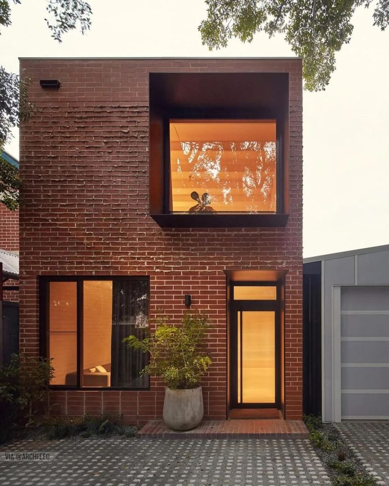 24 Stunning Red Brick House Exterior Ideas to Transform Your Home’s ...