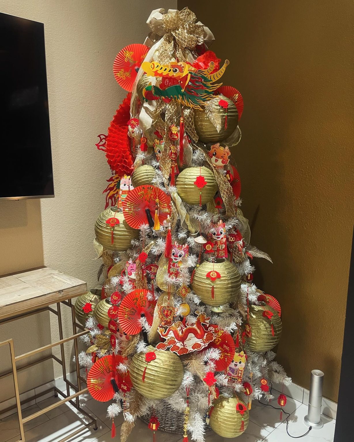 26 Lunar New Year Decoration Ideas to Brighten Your Home and Bring Good ...