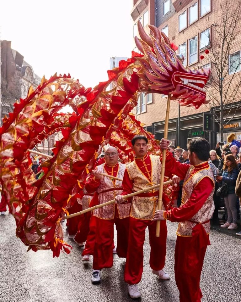 25 Chinese New Year Decor Ideas: Inspiration for Your Home, Classroom ...