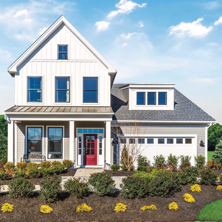 29 Modern Farmhouse Exterior Ideas: How to Elevate Your Home with ...