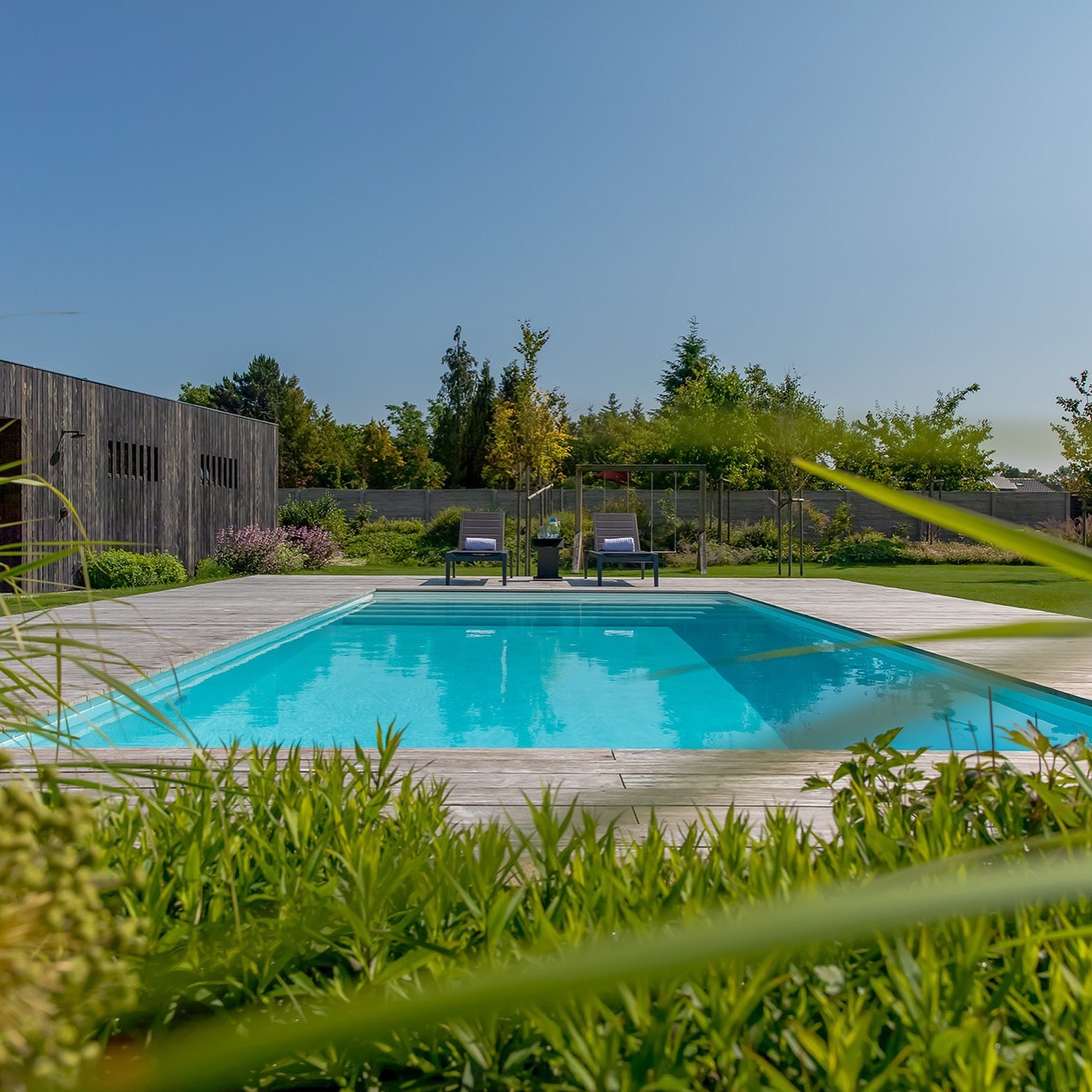 25 Backyard Pool Designs: Modern, Budget-Friendly Ideas for Small Yards ...