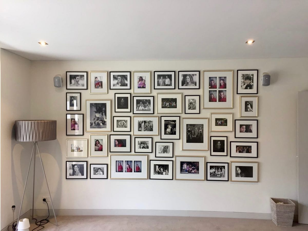 35 Photo Wall Ideas to Transform Your Home: Creative Displays for Every ...