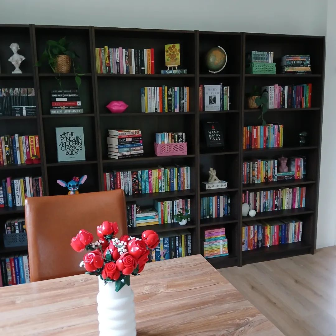 32 Bookshelf Styling Ideas: Creative, Modern, and Aesthetic Designs for ...