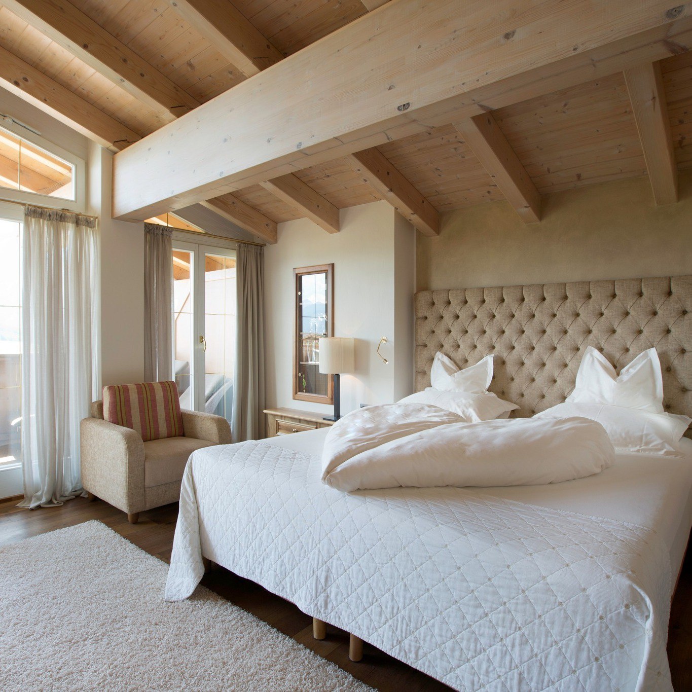 30 Hotel Room Design Ideas to Transform Your Space into a Modern Luxury ...