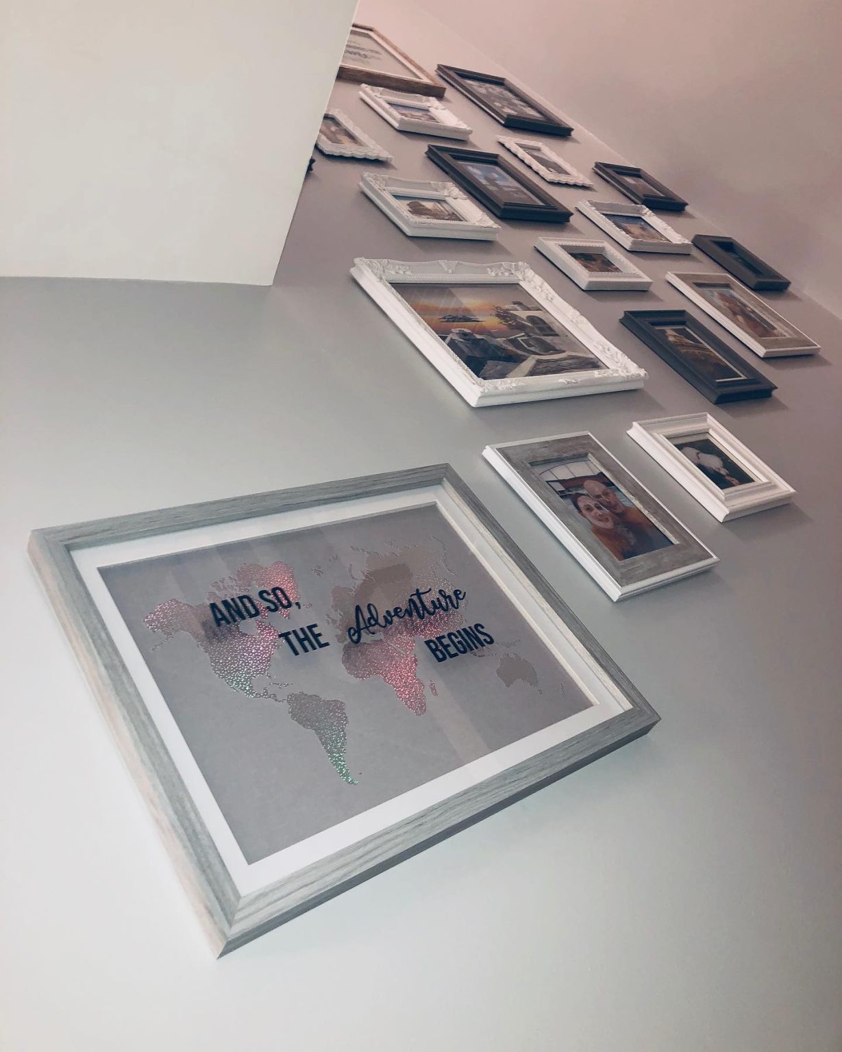 35 Photo Wall Ideas to Transform Your Home: Creative Displays for Every ...