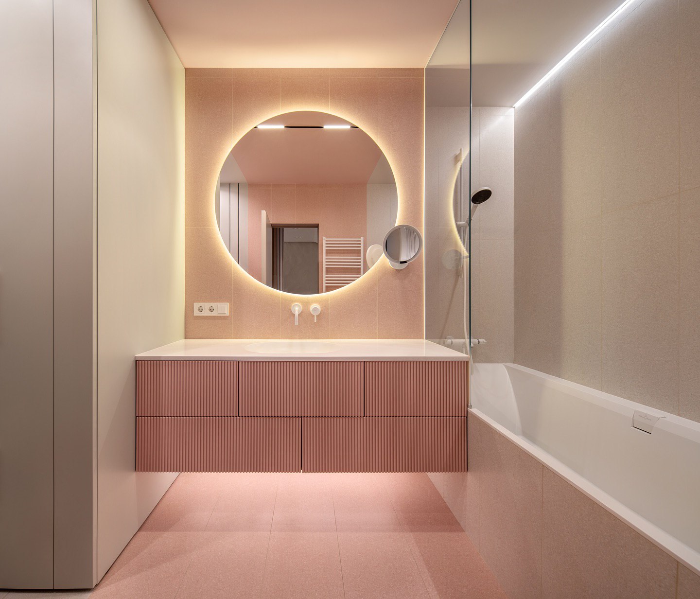 35 Stunning Pink Bathroom Ideas: Transform Your Space with Playful ...