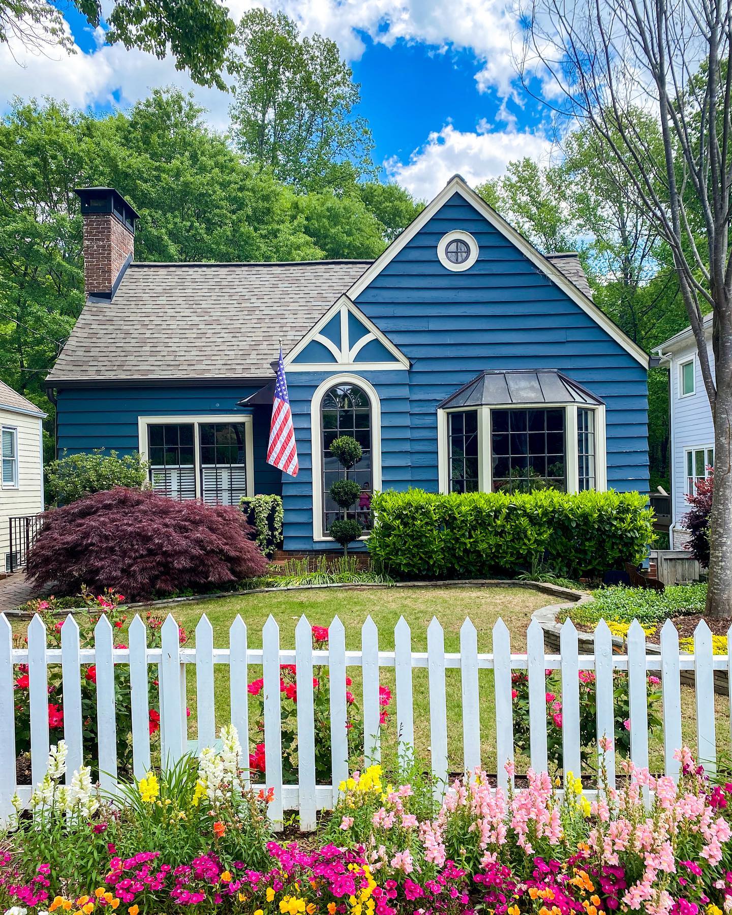 25 Stunning Blue House Exterior Ideas: From Modern Designs to Timeless ...
