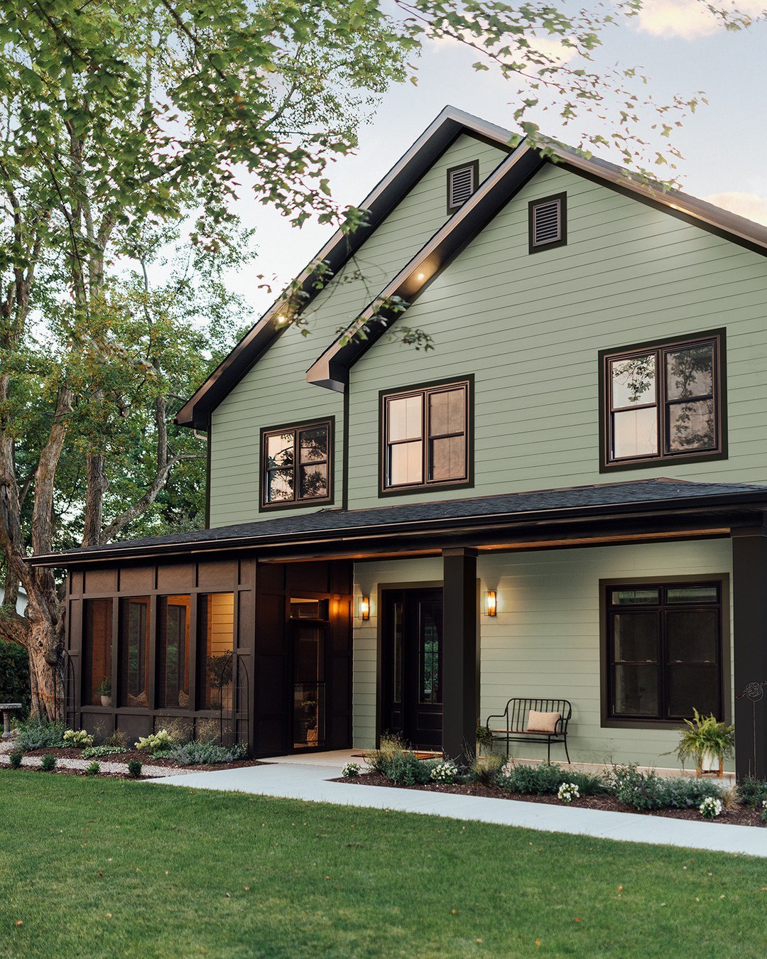 28 Exterior Paint Colors for House That Will Define Modern Design ...