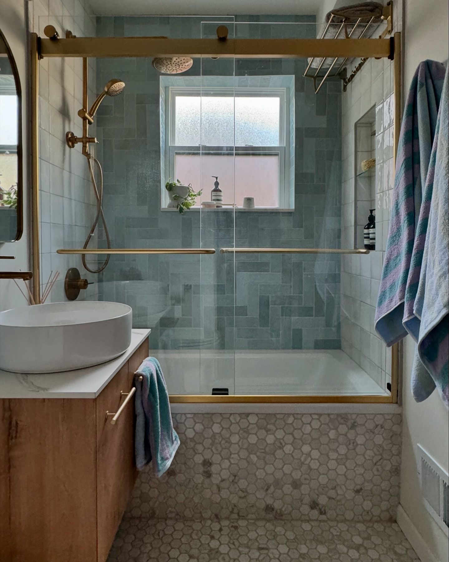 25 Small Bathroom with Shower Ideas: Stylish Designs and Layouts for ...