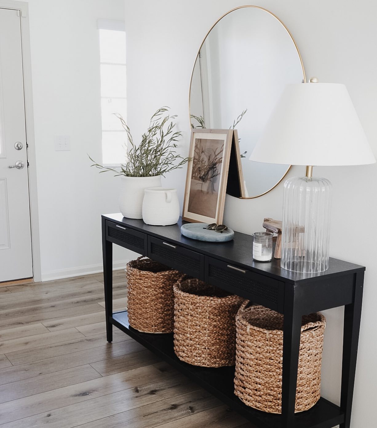 34 Stunning Entry Table Decor Ideas to Elevate Your Home's Style and ...