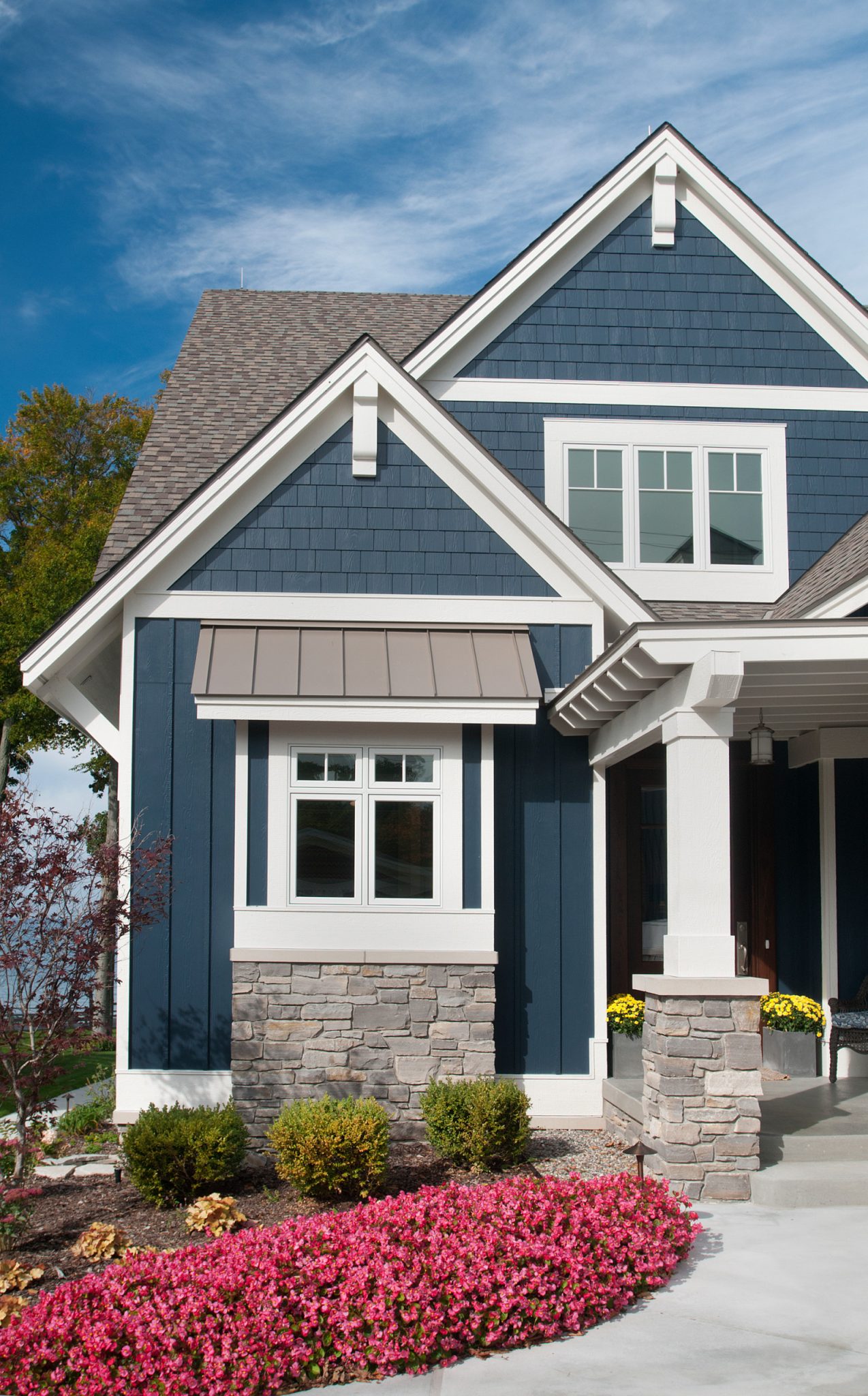 25 Stunning Blue House Exterior Ideas: From Modern Designs to Timeless ...