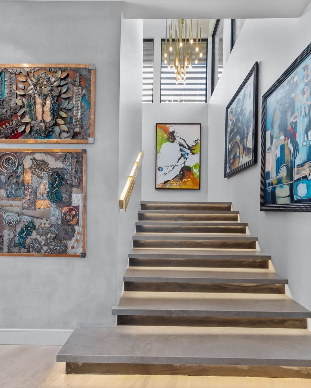 25 Stairway Decorating Ideas to Transform Your Home – Modern, Farmhouse ...