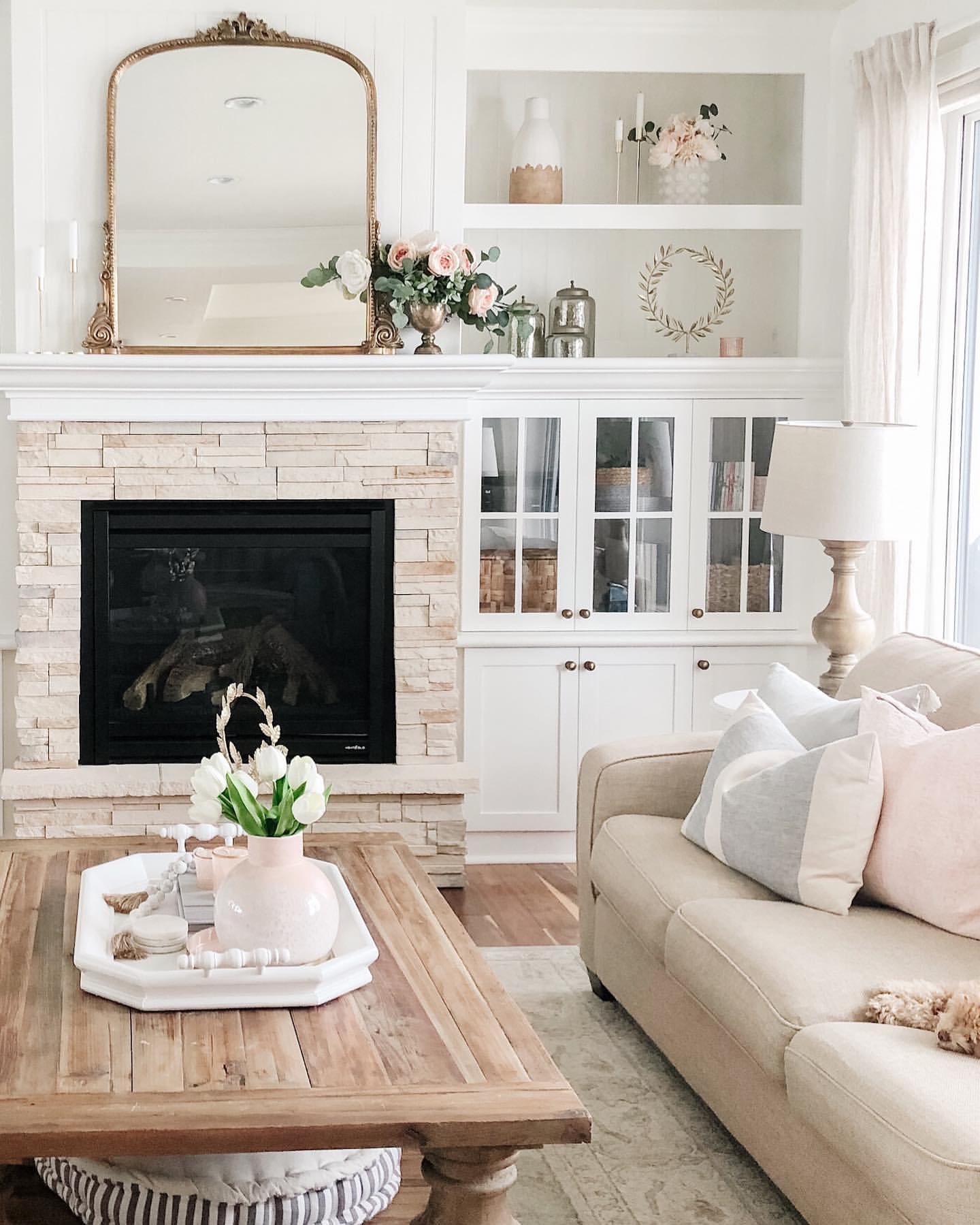 25 Mantle Decorating Ideas to Transform Your Fireplace for Every Season ...